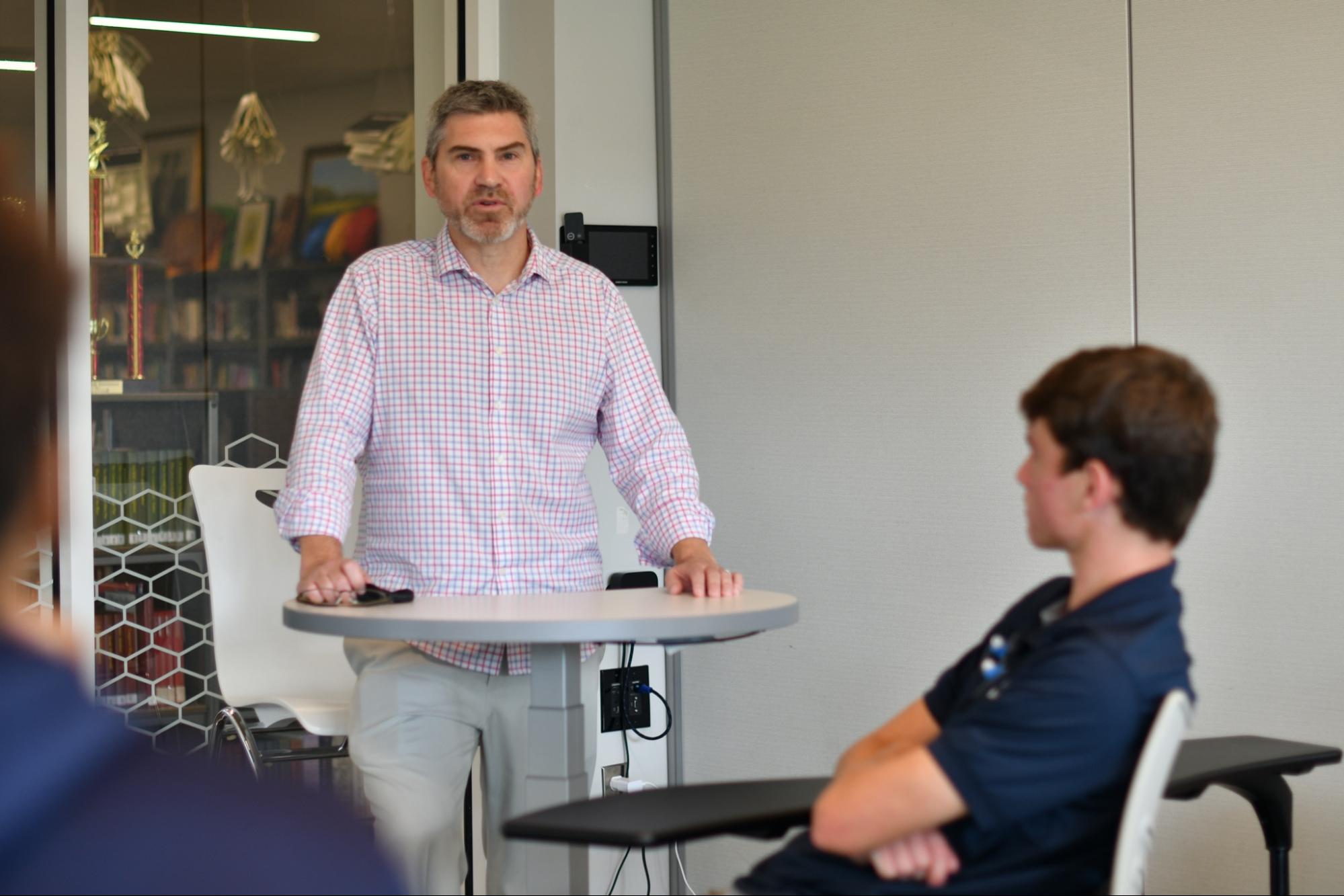 Alumnus Brad Edwards Speaks About Sports Broadcasting Career - Jackson ...