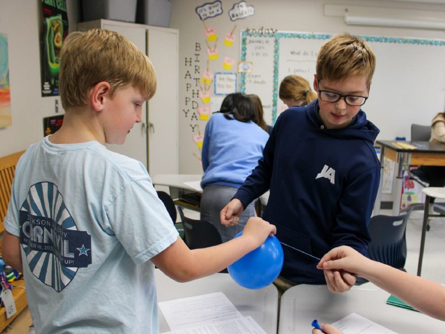 Learning about the Lungs - Jackson Academy